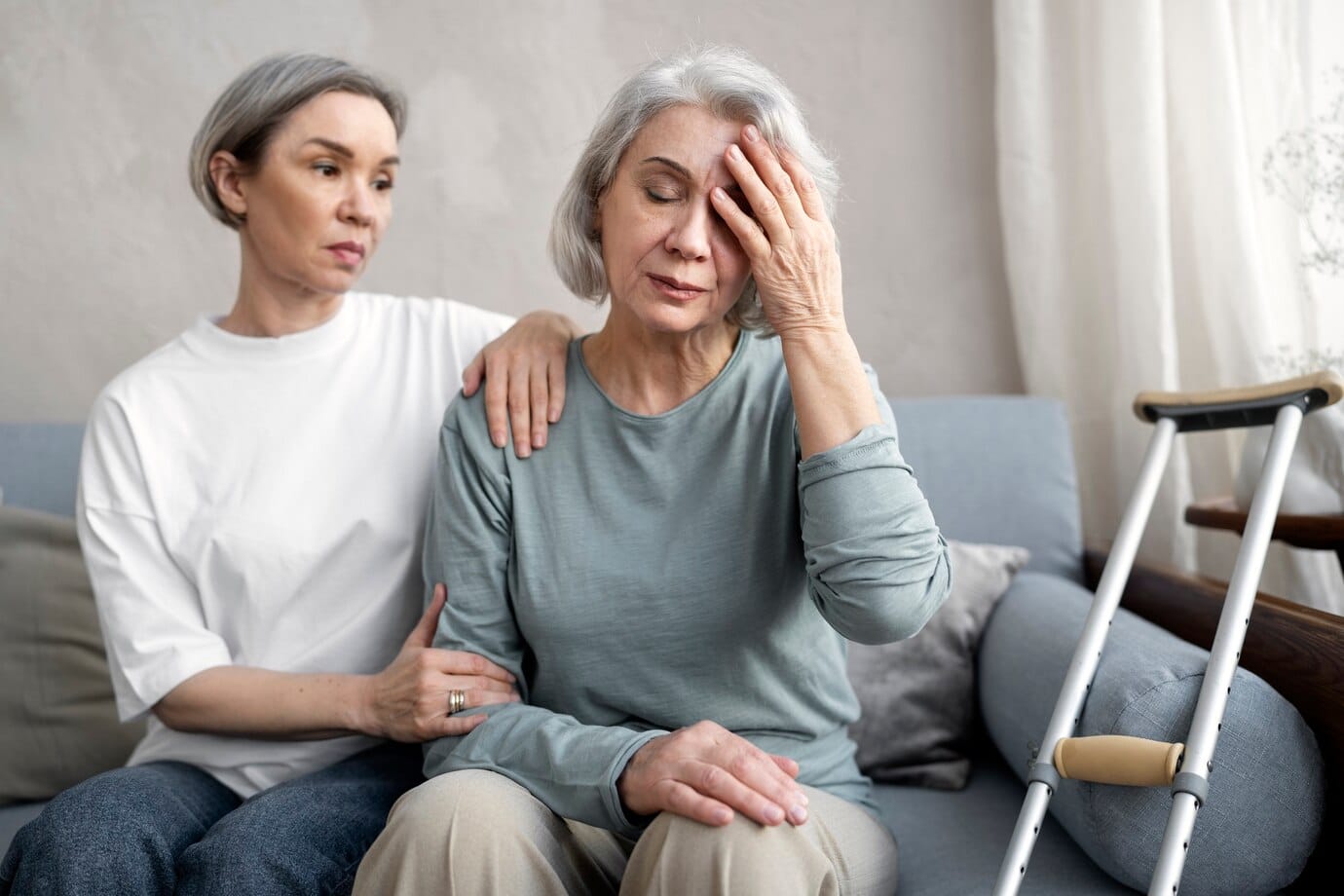 Understanding Weak Legs in Elderly and Sarcopenia