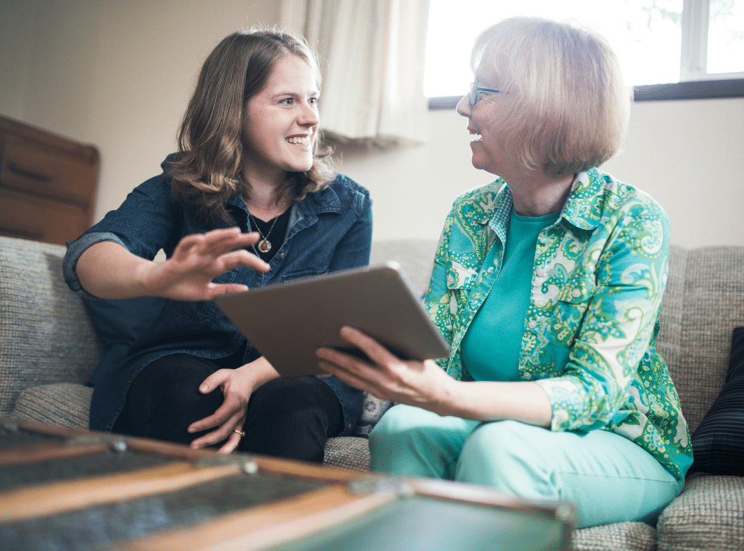 Seniors with Technology: How it Bridges the Digital Gap